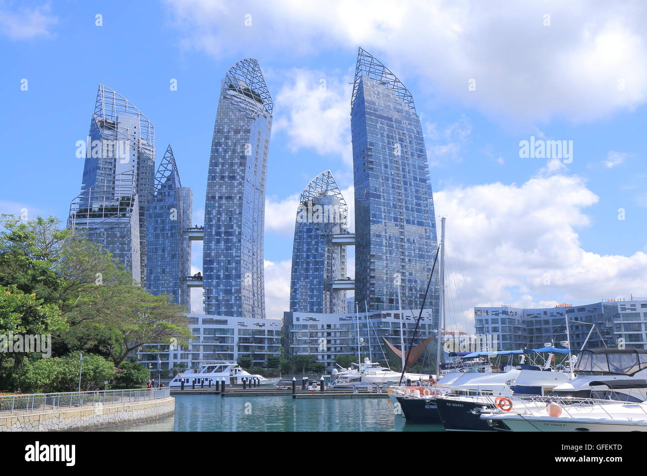 Marina at Keppel Bay in Singapore an exclusive villas and condominiums ...