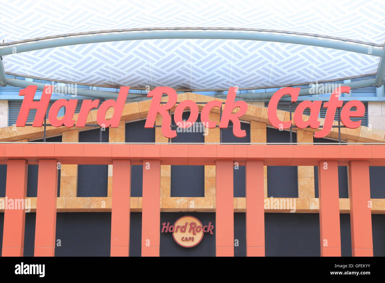 Hard rock cafe logo hi-res stock photography and images - Alamy