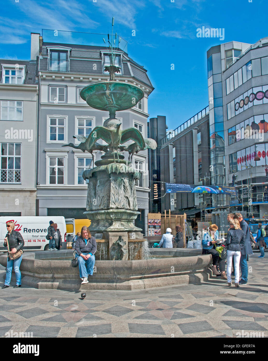 Stork Fountain, Amagertory Square, Copenhagen, Denmark Stock Photo - Alamy