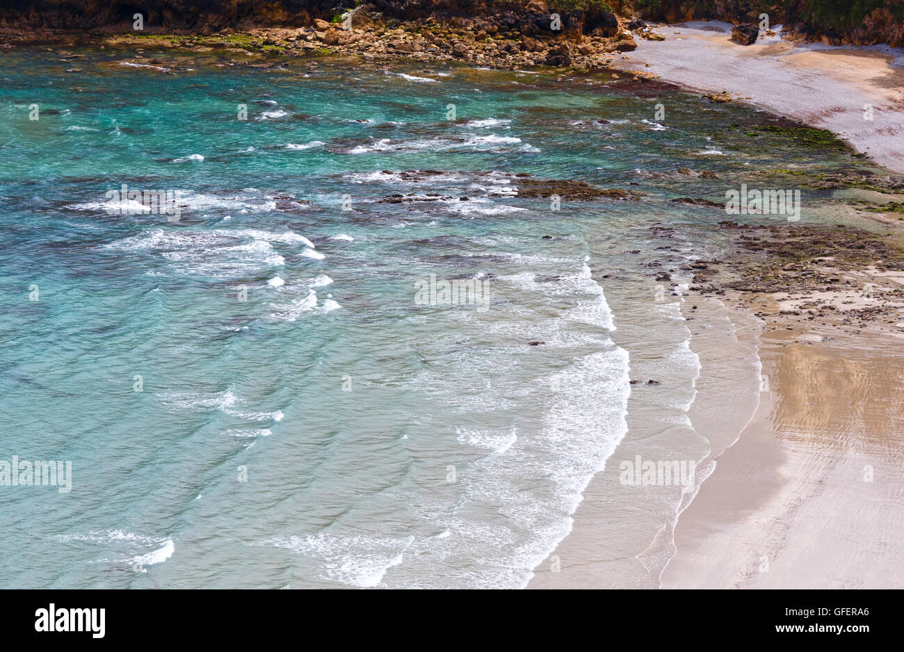 Sandy beach scenery hi-res stock photography and images - Alamy