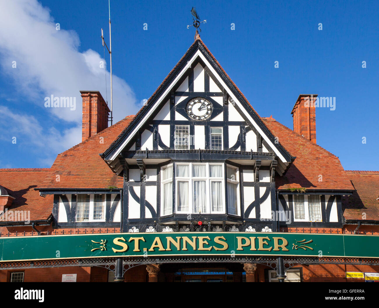 St Annes Pier Lytham St Stock Photos & St Annes Pier Lytham St Stock Images - Alamy