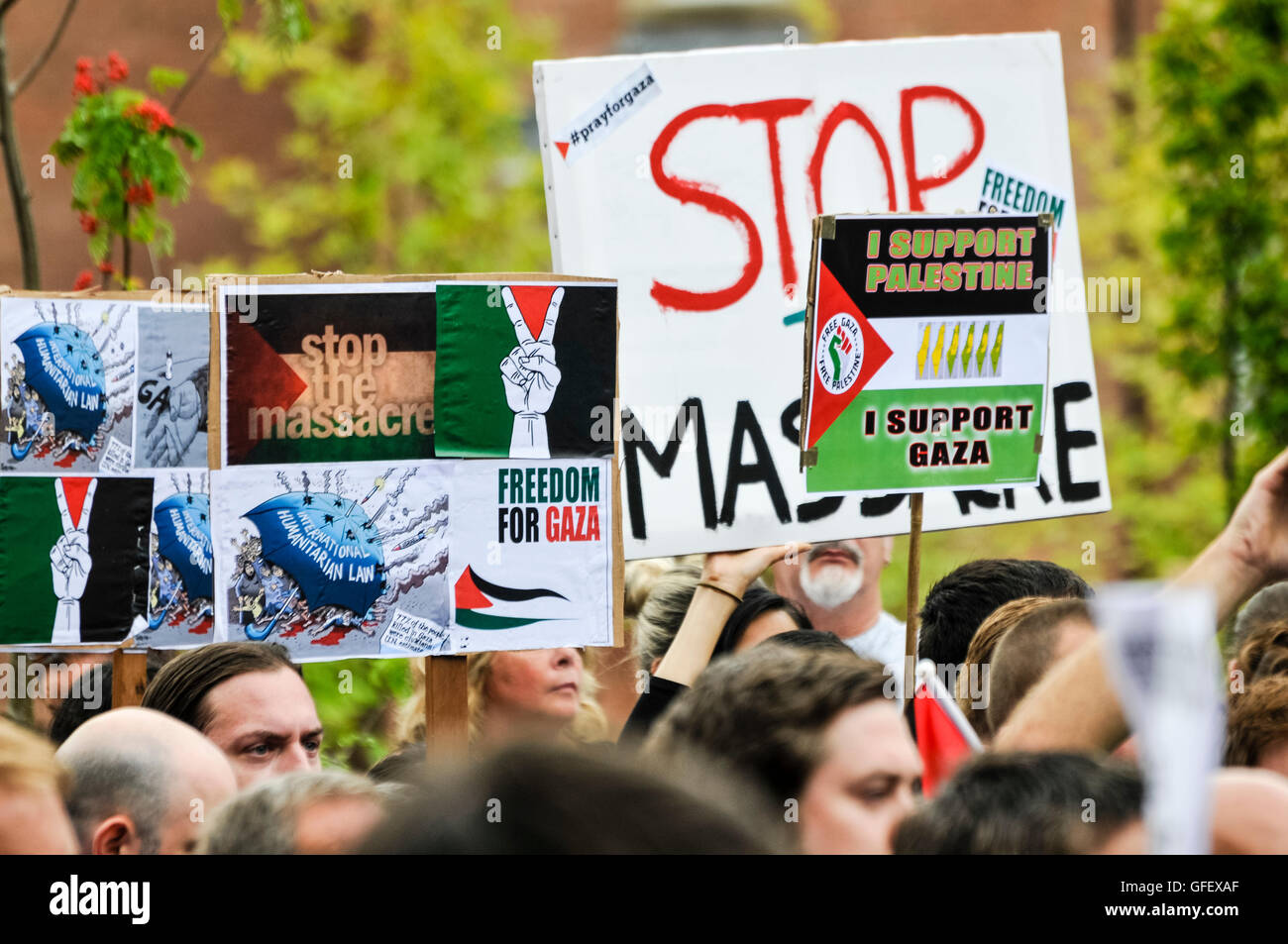 Belfast, Northern Ireland. 26 Jul 2014 - Protest posters at a pro-Gaza ...