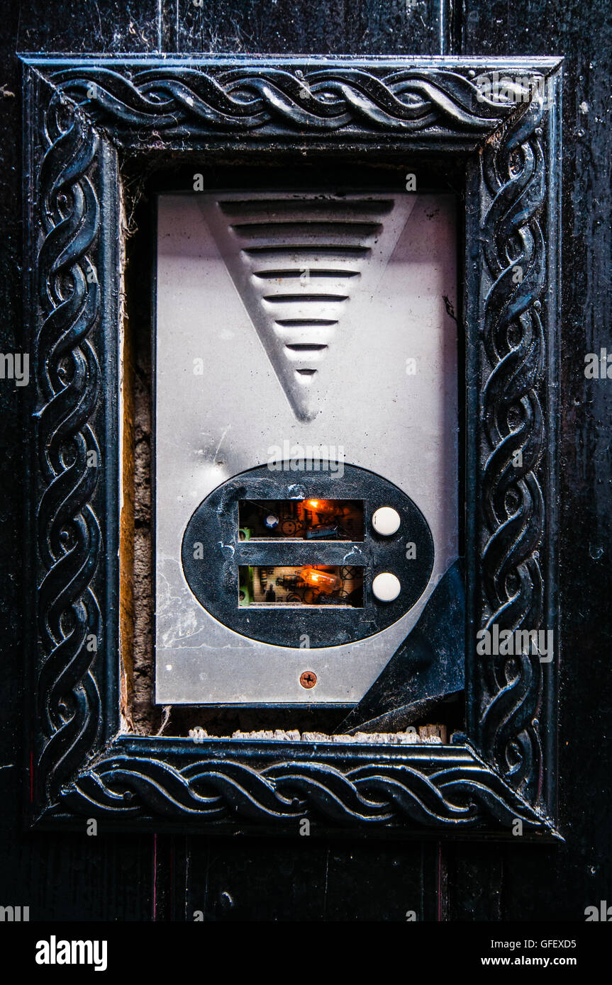 Broken name badges hi-res stock photography and images - Alamy