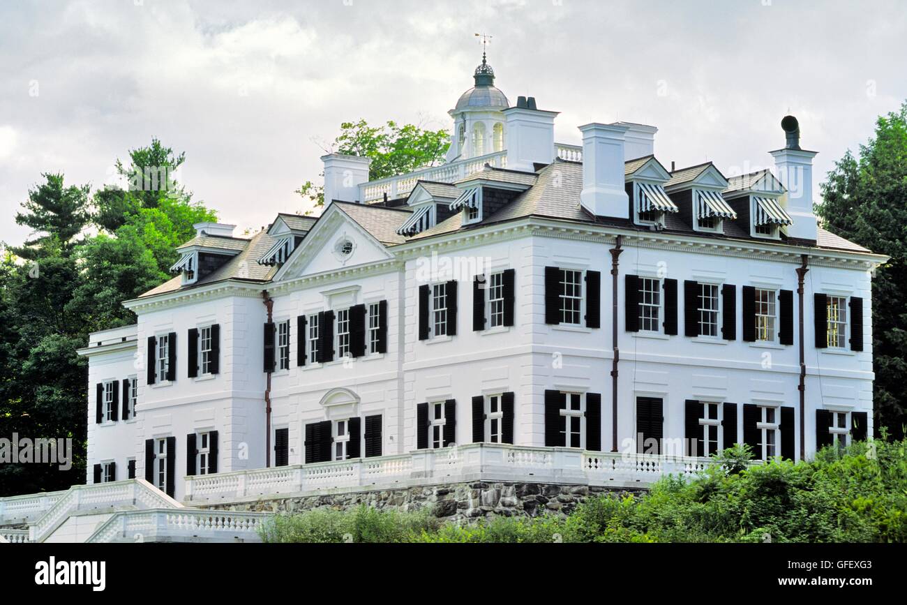 The mount lenox massachusetts hi-res stock photography and images - Alamy