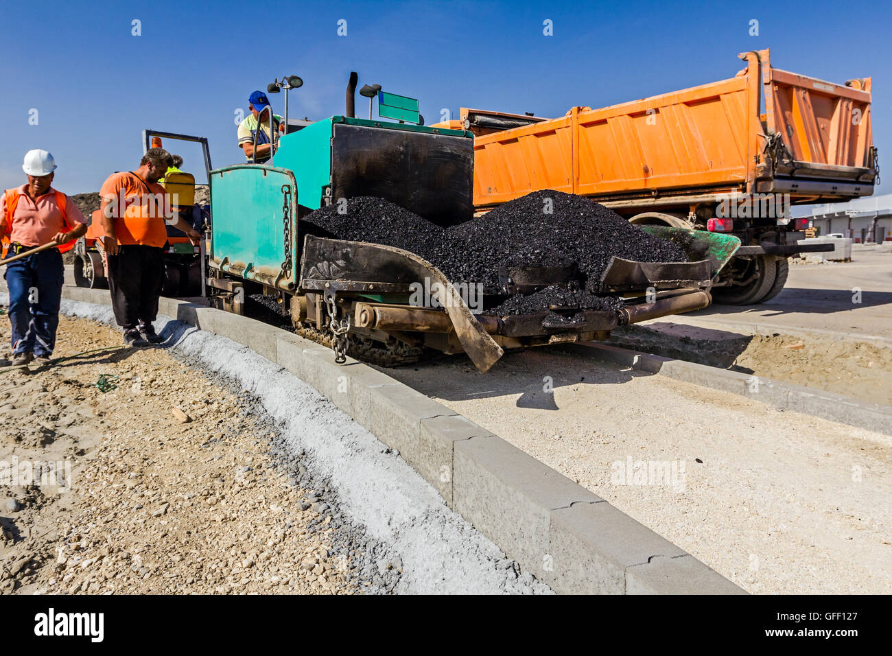 Tarmac spreading hi-res stock photography and images - Alamy