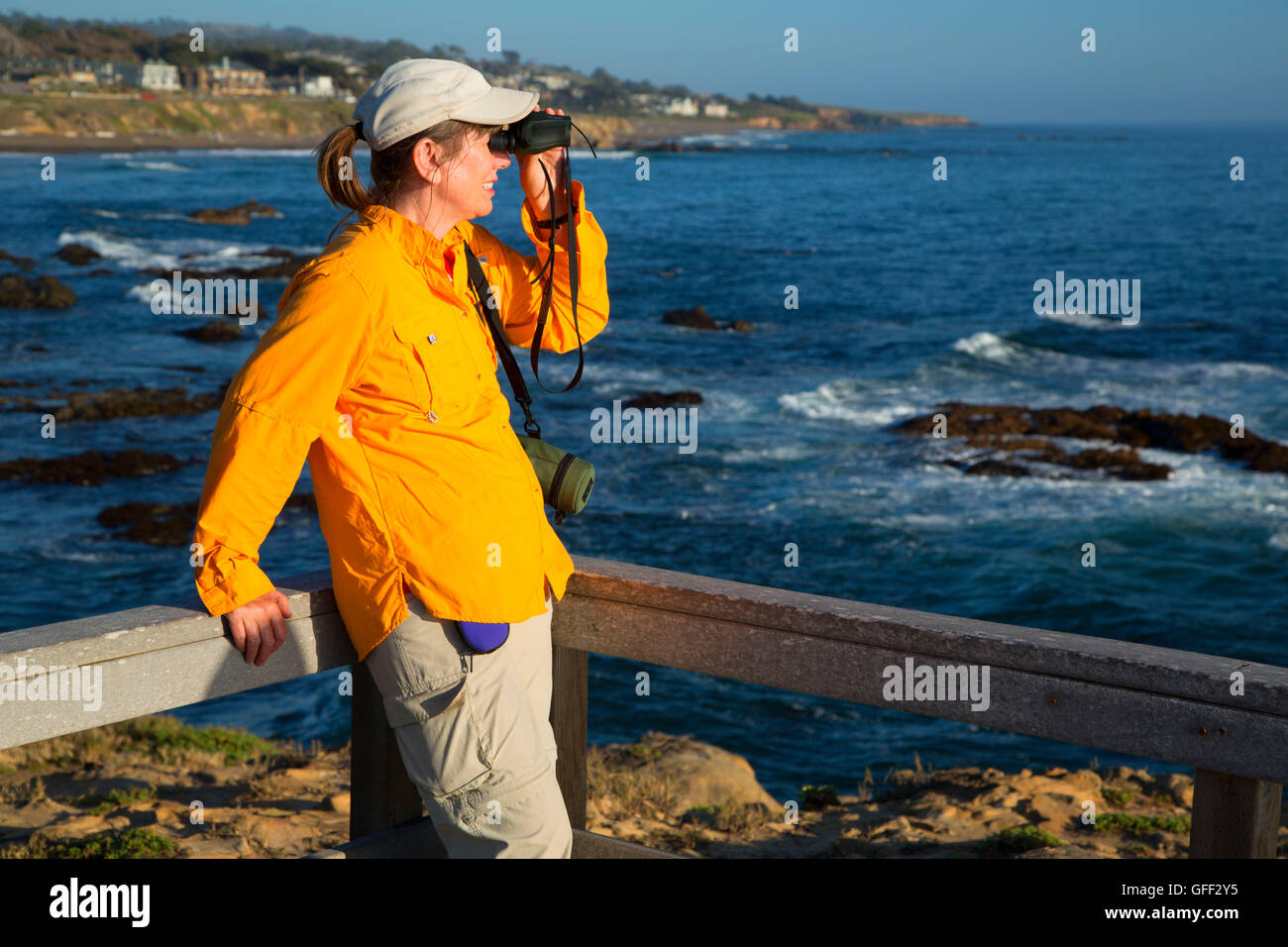 Woman birder hi-res stock photography and images - Alamy