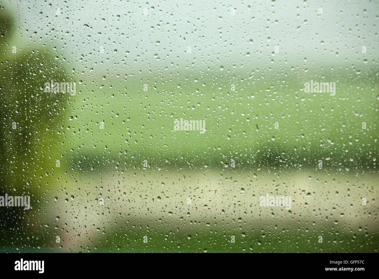 Rain window falling hi-res stock photography and images - Alamy