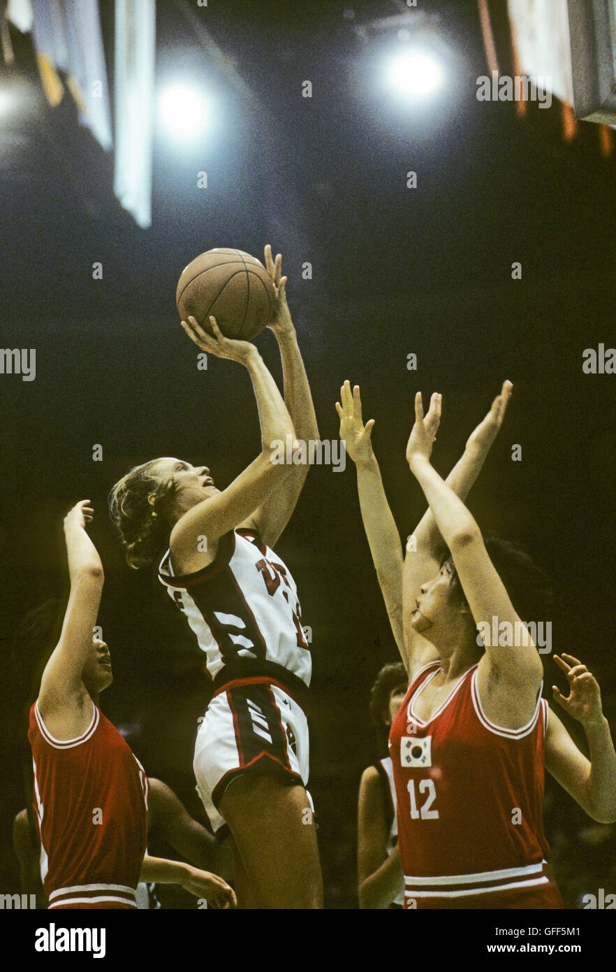 1984 olympics basketball hi-res stock photography and images - Alamy