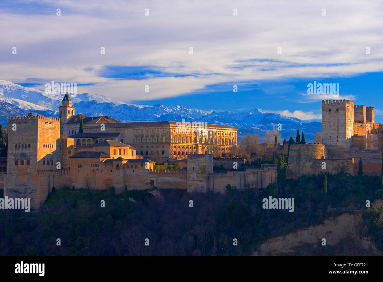 Sierra nevada and la alhambra at sunset hi-res stock photography and ...