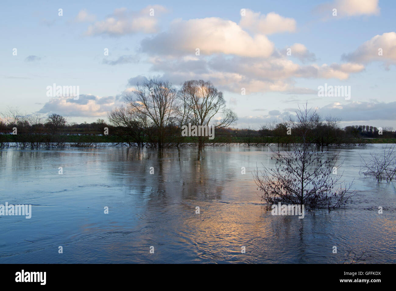 Plain of water hi-res stock photography and images - Alamy