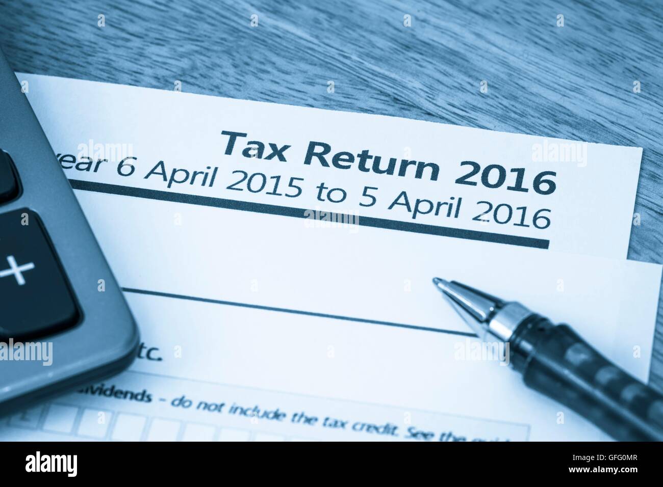 HMRC income tax return form 2016 for UK Stock Photo - Alamy