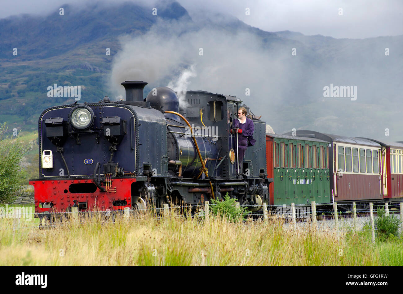 Garratt, Steam Locomotive on the Welsh Highland Railway Stock Photo - Alamy