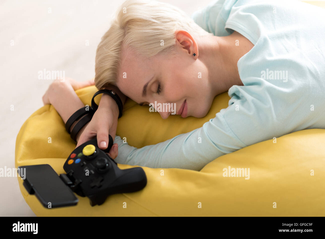 Sleeping bean bag hi-res stock photography and images - Alamy