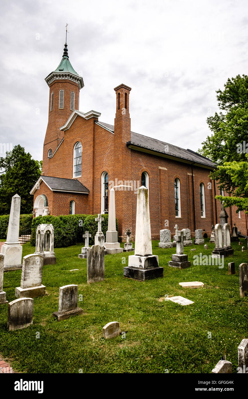 Grace Episcopal Church, 110 North Church Street, Berryville, Virginia ...