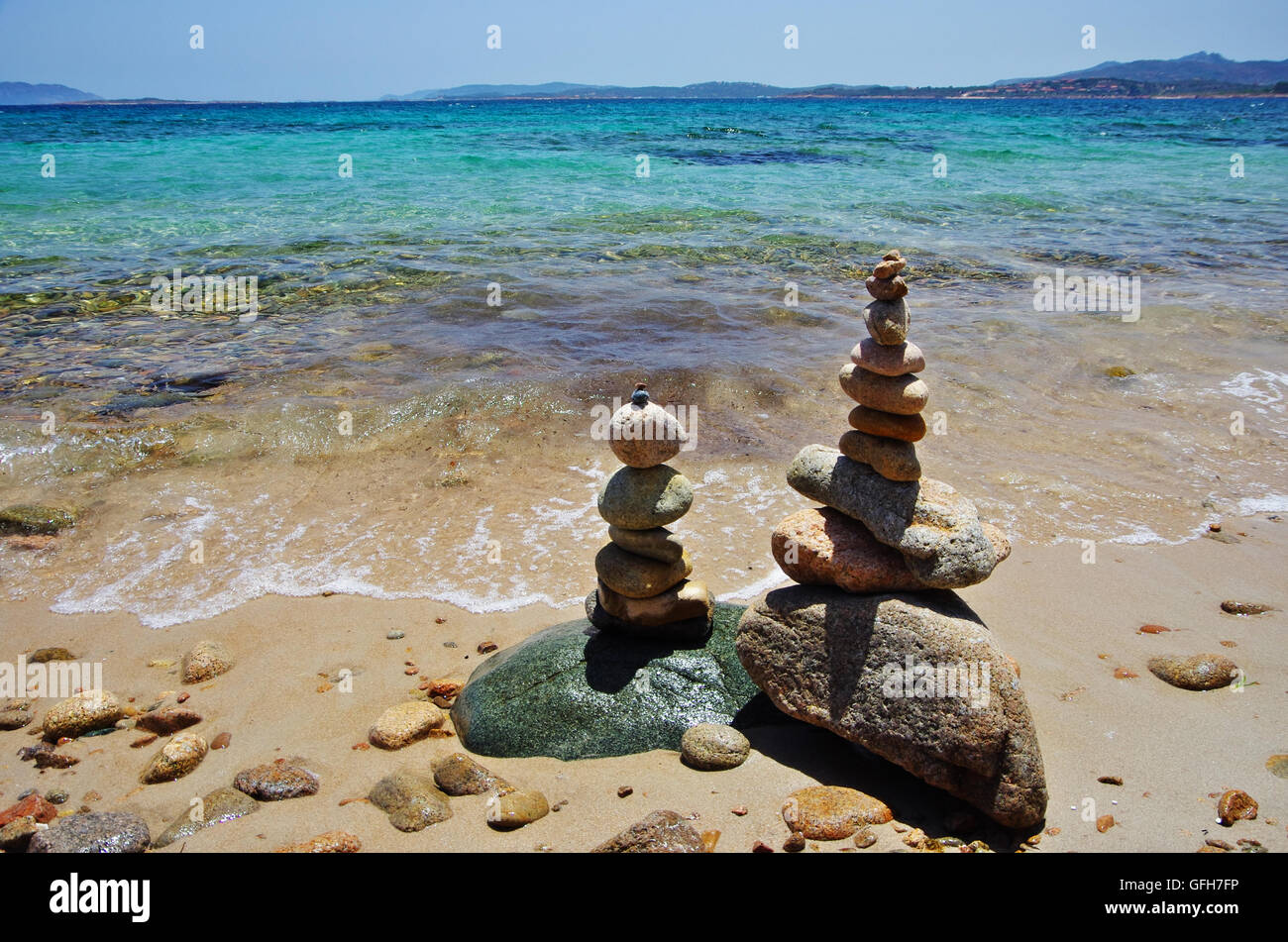 Piled stones hi-res stock photography and images - Alamy