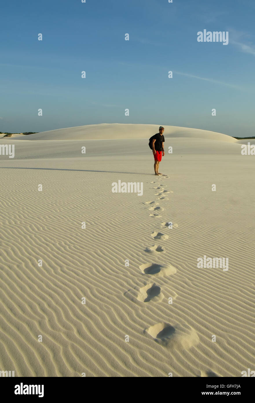 Leaving it behind hi-res stock photography and images - Alamy