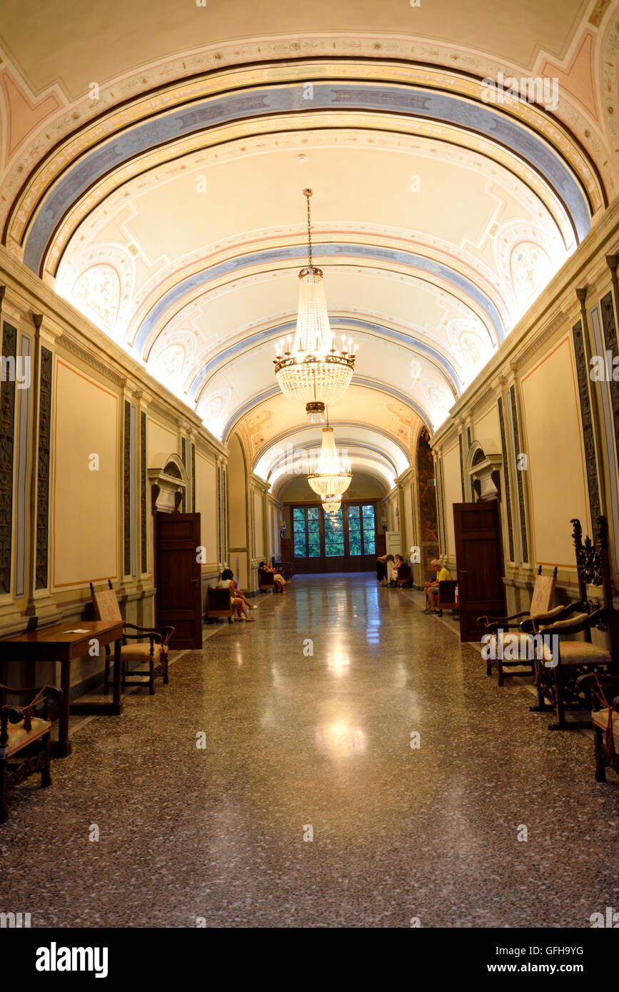 The great corridor in Villa Carlotta Stock Photo - Alamy