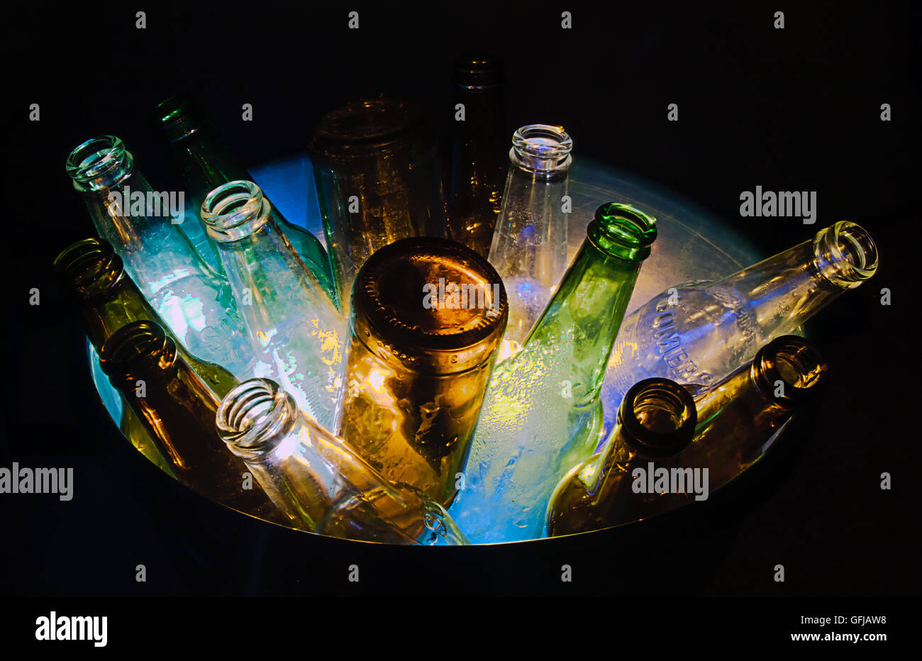 Empty bottles recycling box hi-res stock photography and images - Alamy