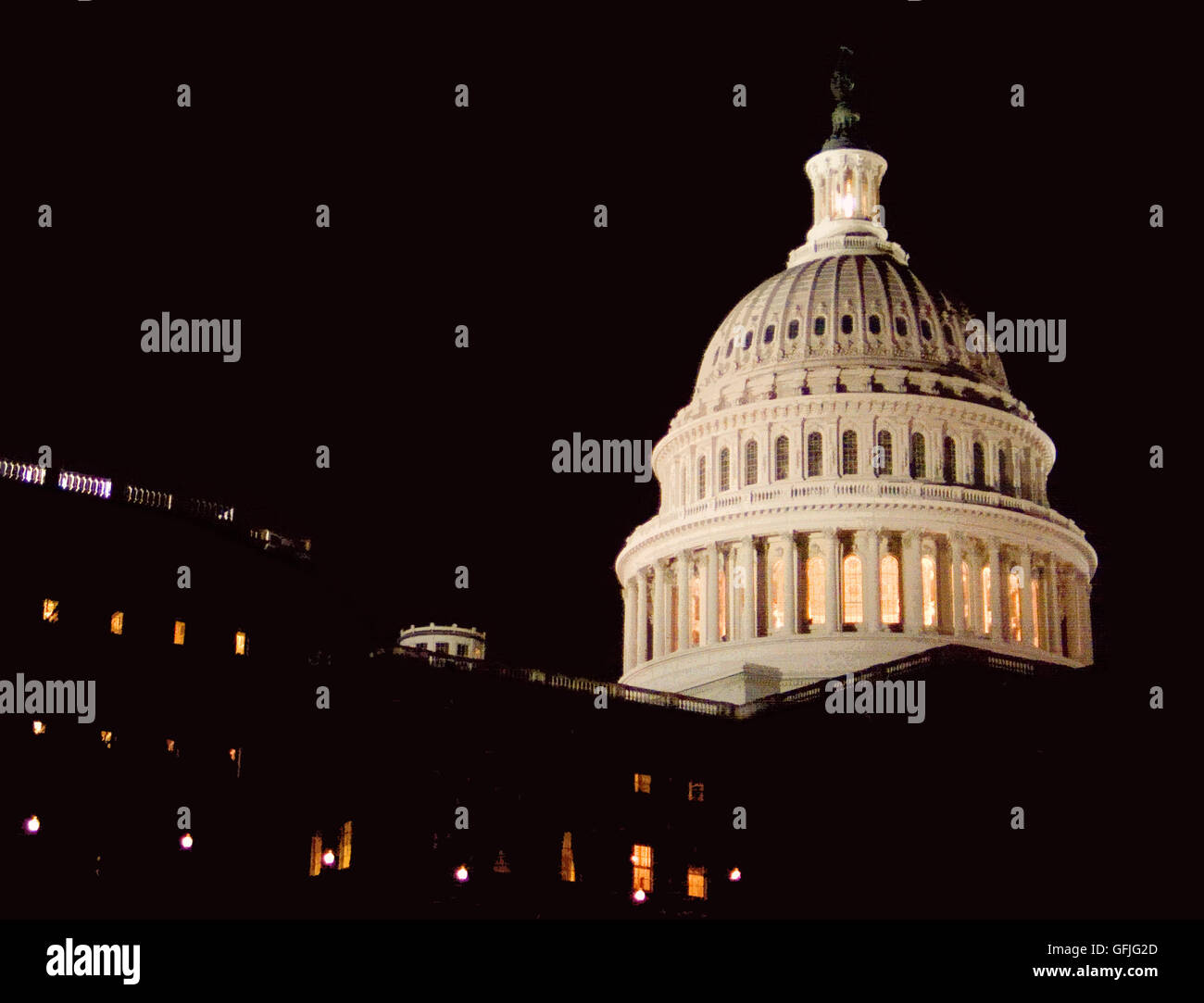 The Capitol Building in Washington DC photographed at night Stock Photo ...