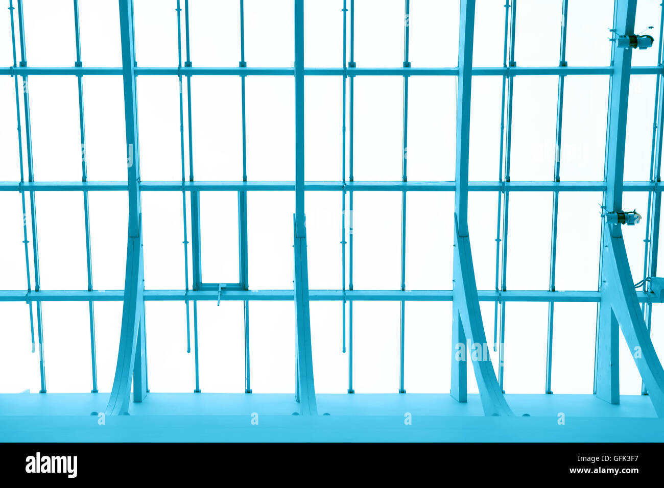 Transparent glass roof hi-res stock photography and images - Alamy