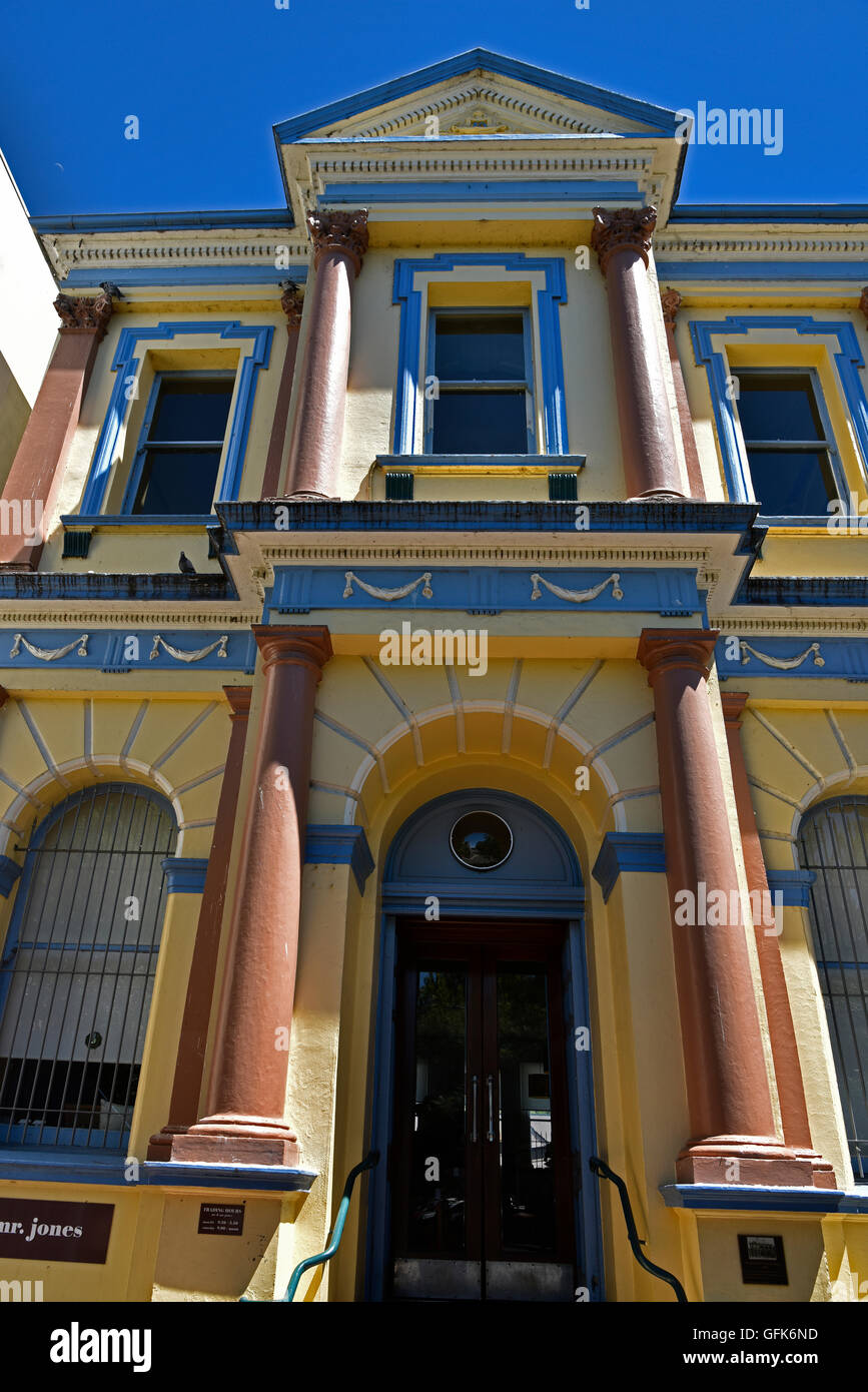Old Bank Chambers High Resolution Stock Photography and Images - Alamy