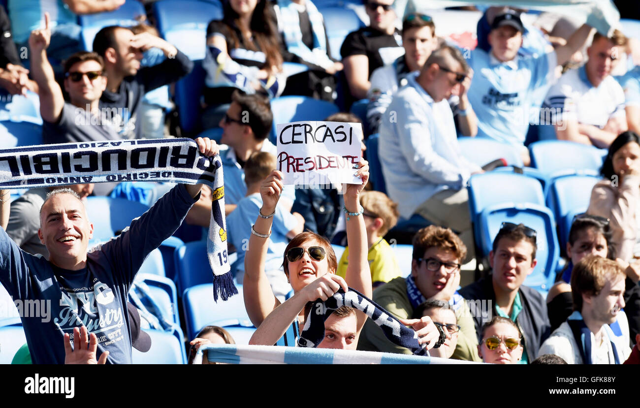 Lazio fans hi-res stock photography and images - Alamy
