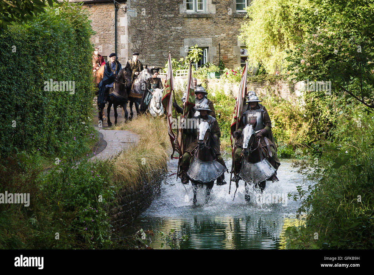White princess lacock hi-res stock photography and images - Alamy