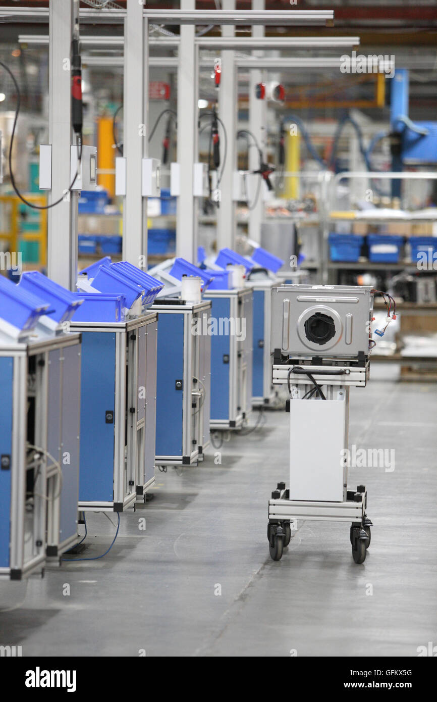 Industrial manufacturing facility plant modern factory Stock Photo - Alamy