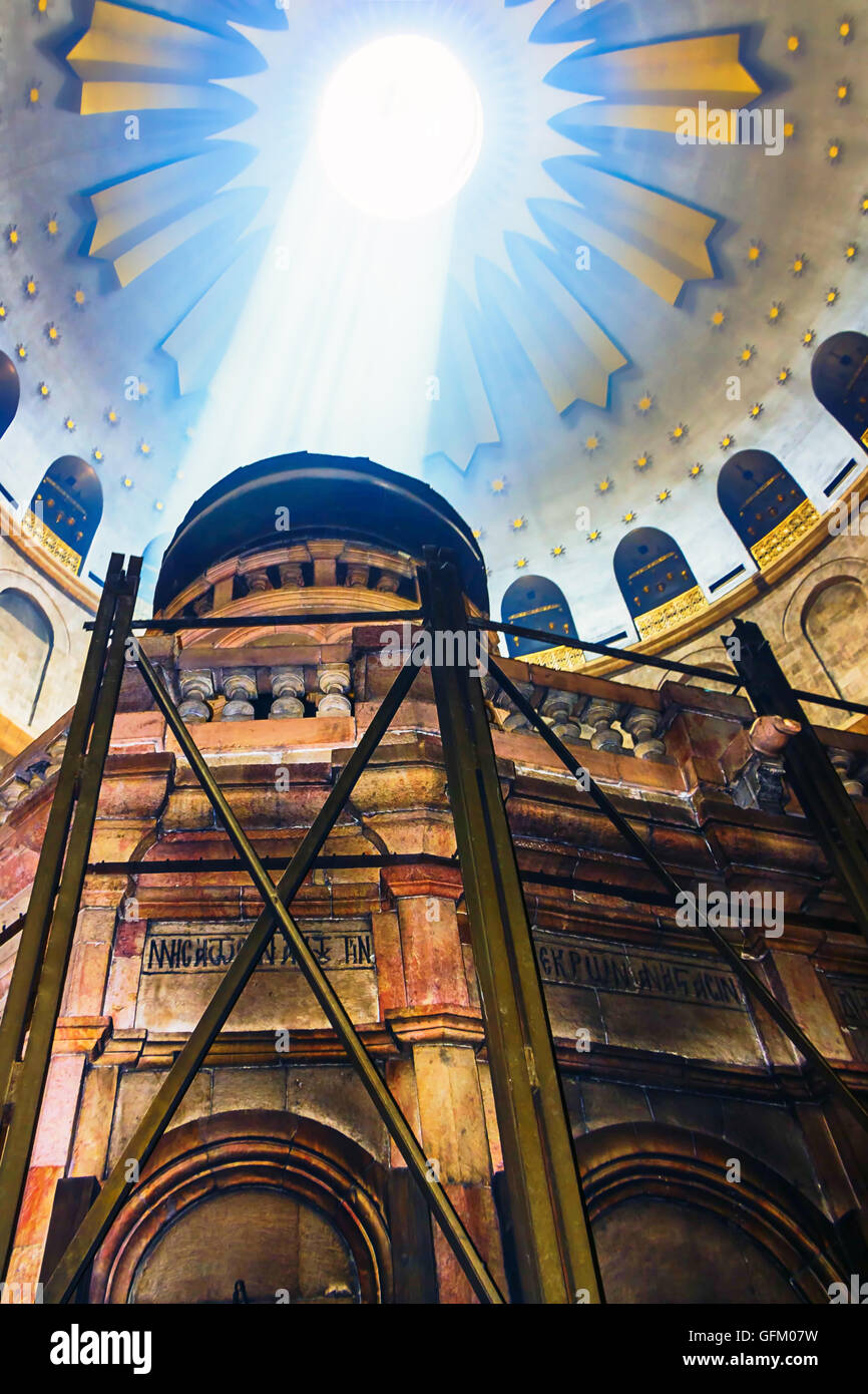 Edicule Holy Sepulchre inside Stock Photo - Alamy