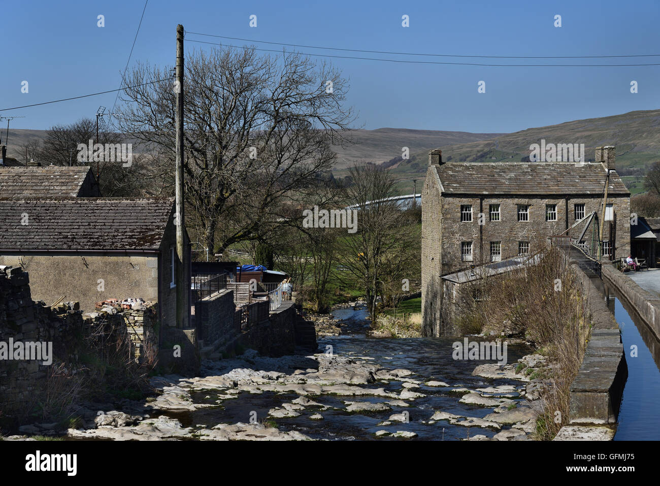 Wensleydale hawes village hi-res stock photography and images - Alamy