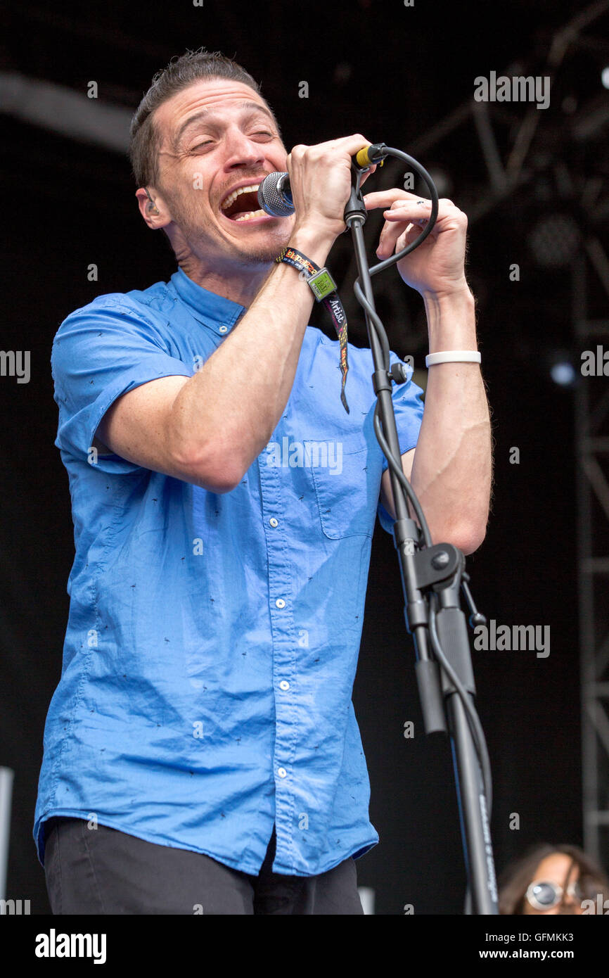 Chicago, Illinois, USA. 30th July, 2016. PAUL MEANY of Mutemath ...