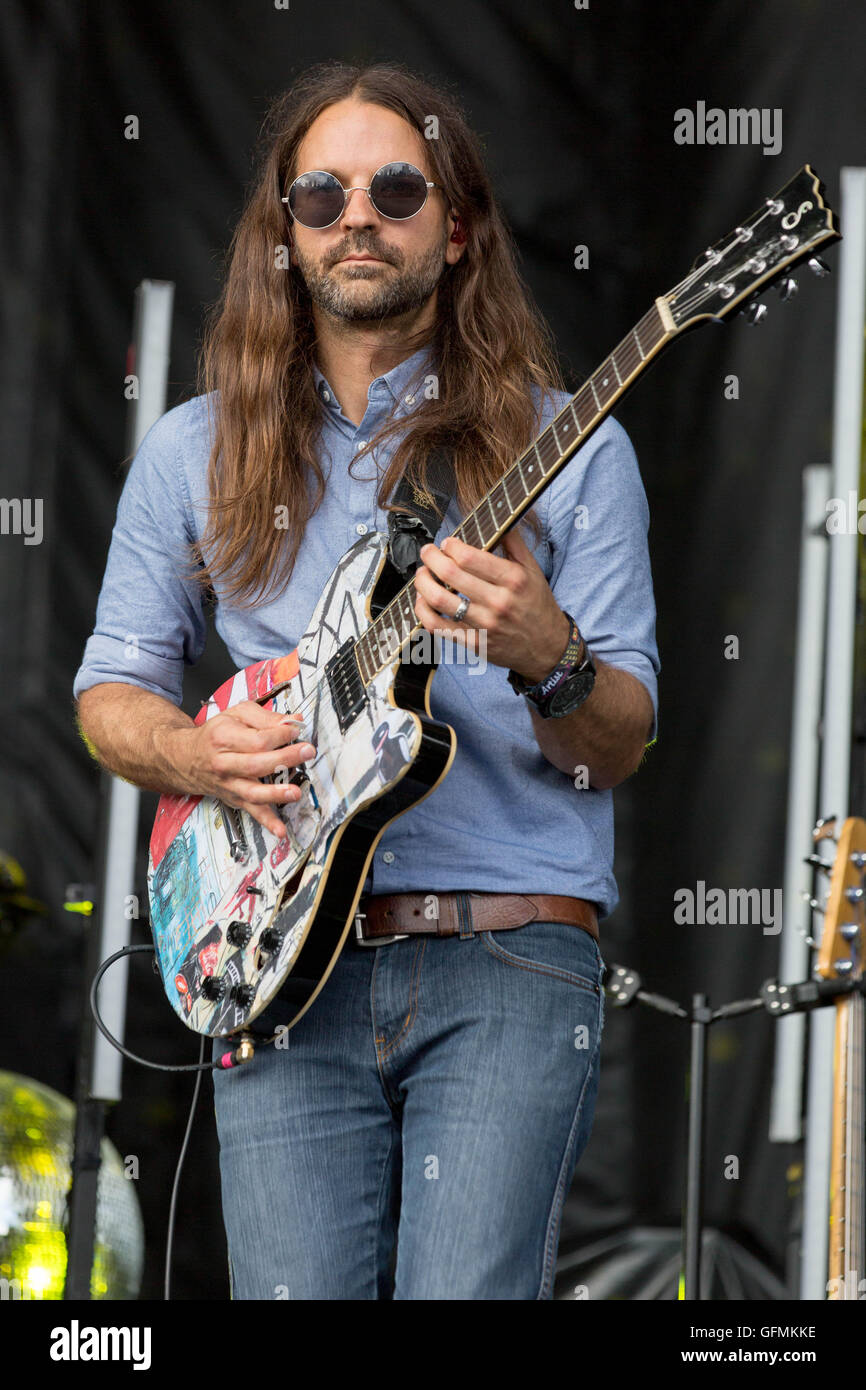 Chicago, Illinois, USA. 30th July, 2016. TODD GUMMERMAN of Mutemath ...