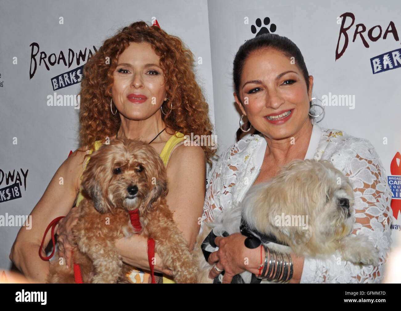 Bernadette peters broadway barks hi-res stock photography and images ...