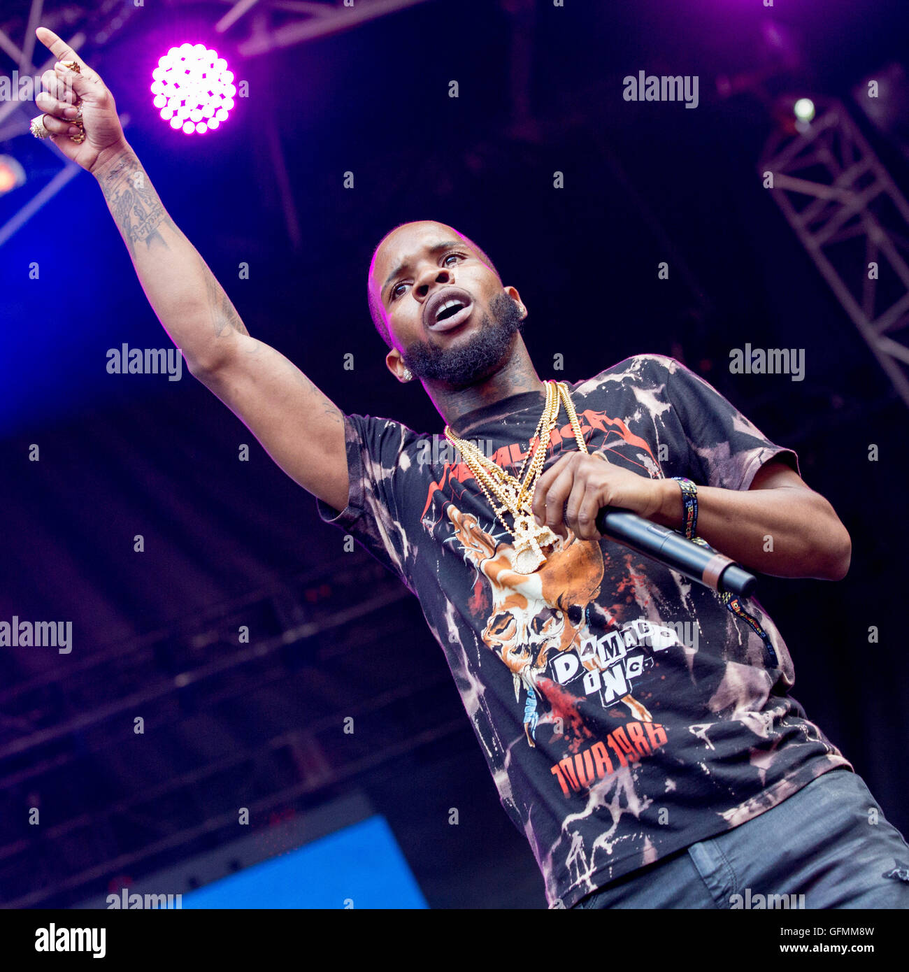 Chicago, Illinois, USA. 30th July, 2016. Rapper TORY LANEZ performs ...
