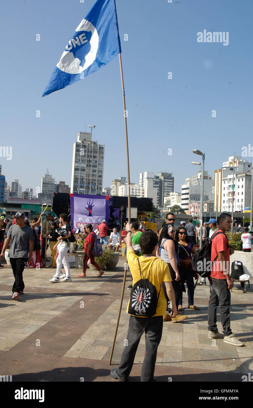 Movement PEOPLE WITHOUT FEAR Act carries out Temer, which is against ...