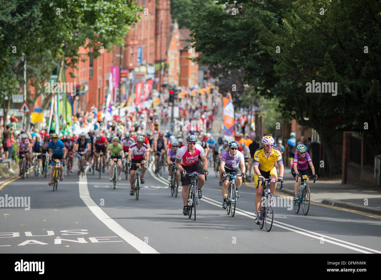 Wimbledon Hill, London, UK. 31st July 2016. The Prudential RideLondon ...