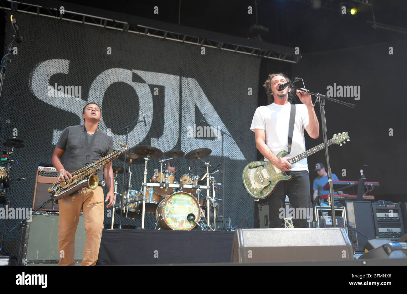 Ryan berty hi-res stock photography and images - Alamy