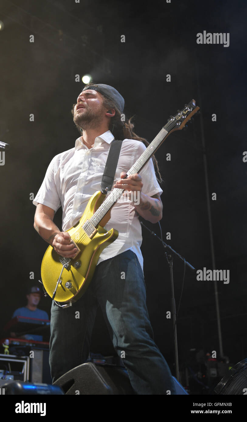 Portsmouth, VIRGINIA, USA. 29th July, 2016. SOJA members JACOB HEMPHILL ...