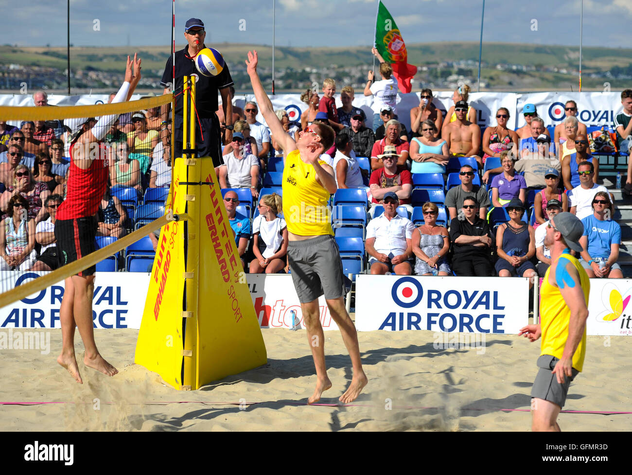 Sean Russell High Resolution Stock Photography and Images - Alamy