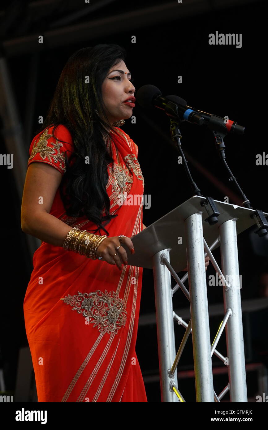 London, UK. 21st July, 2016. : Hundreds of the Bangladesh community ...