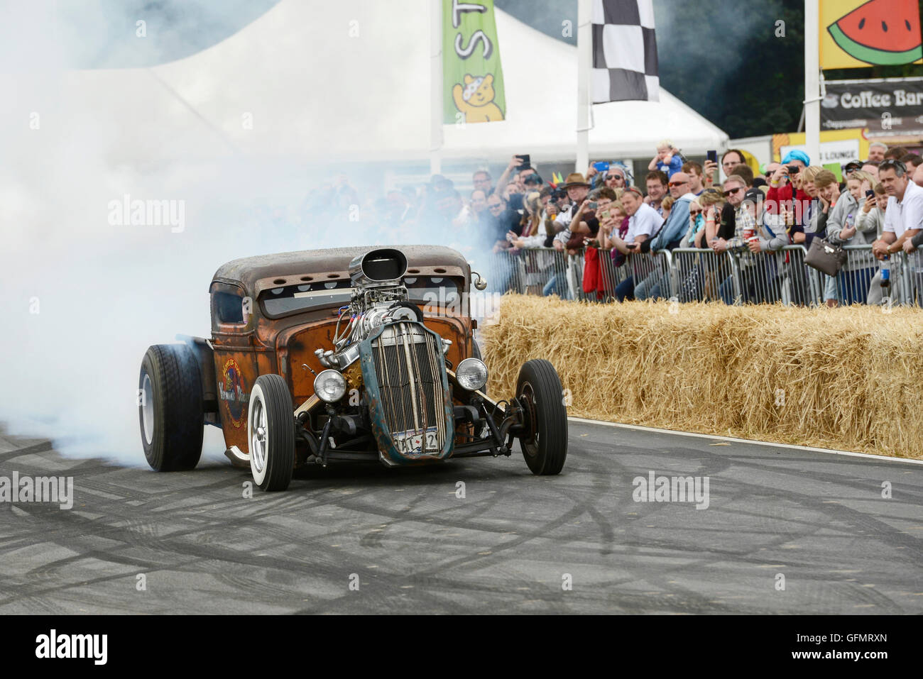 Hot rod chris evans carfest hi-res stock photography and images - Alamy