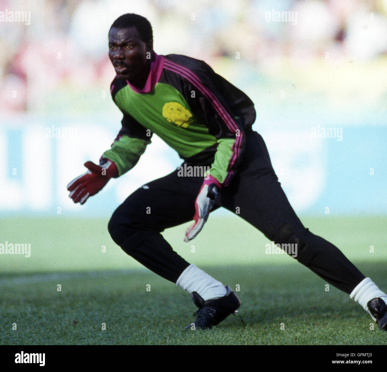 Thomas n'kono 1990 hi-res stock photography and images - Alamy