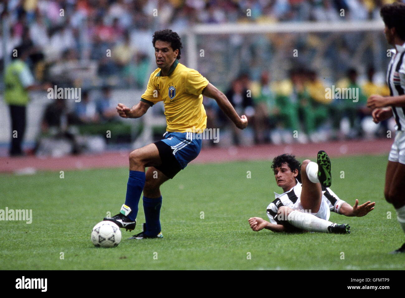 Careca football hi-res stock photography and images - Alamy
