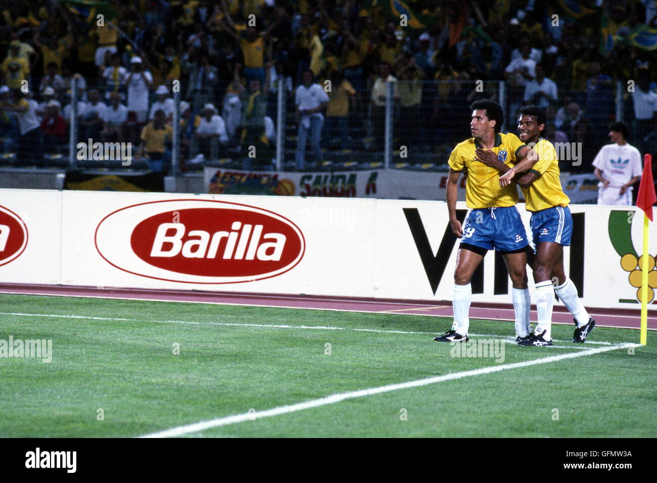 (L-R) Careca, Muller (BRA), JUNE 10, 1990 - Football / Soccer : Careca ...