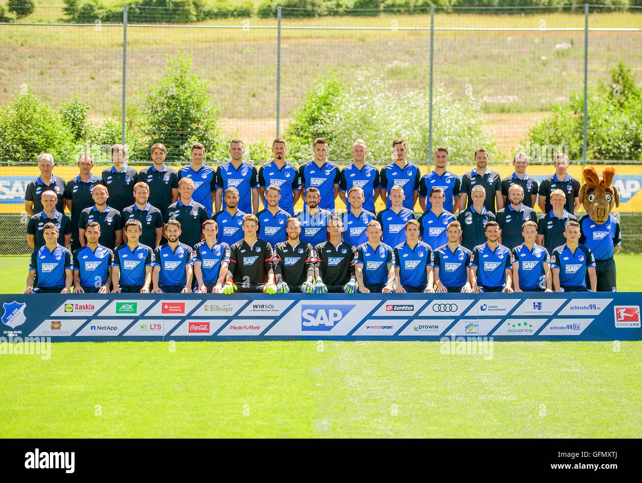 Geigle hi-res stock photography and images - Alamy