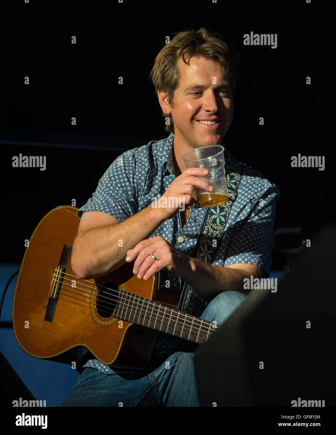 Sharon shannon band hi-res stock photography and images - Alamy