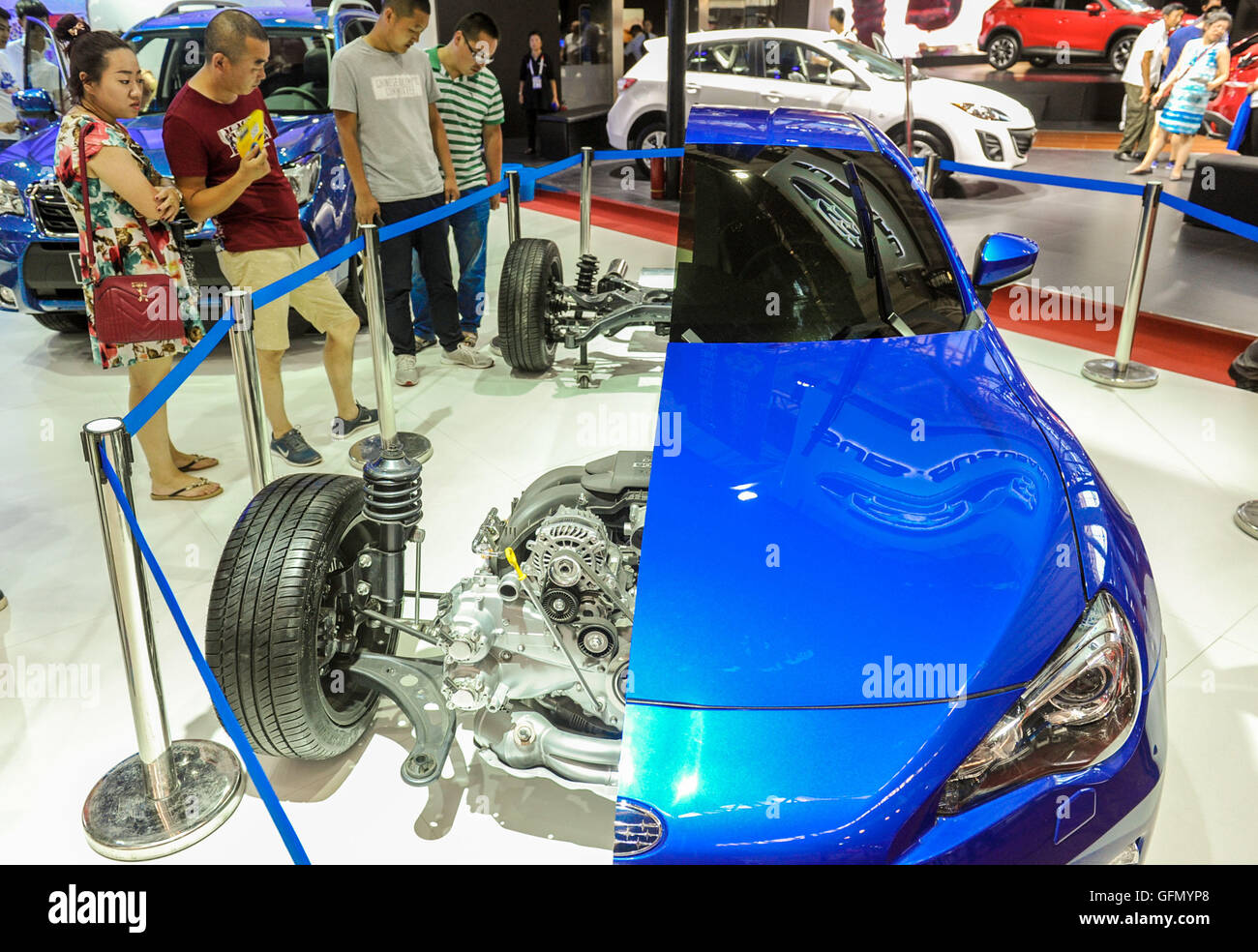 Harbin, China's Heilongjiang Province. 1st Aug, 2016. Visitors look at ...
