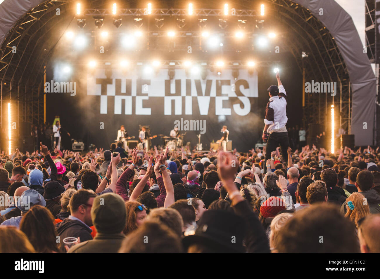 The hives band 2016 hi-res stock photography and images - Alamy