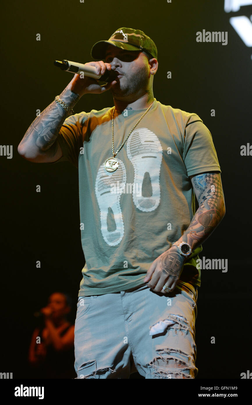 Sunrise, Florida, USA. 31st July, 2016. Farruko performs at The BB&T ...