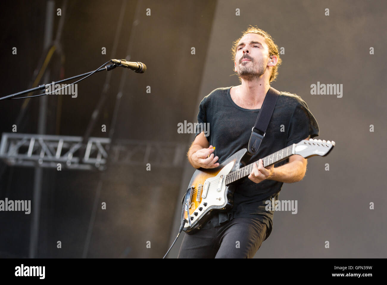 Chicago, Illinois, USA. 31st July, 2016. TAYLOR RICE of Local Natives ...